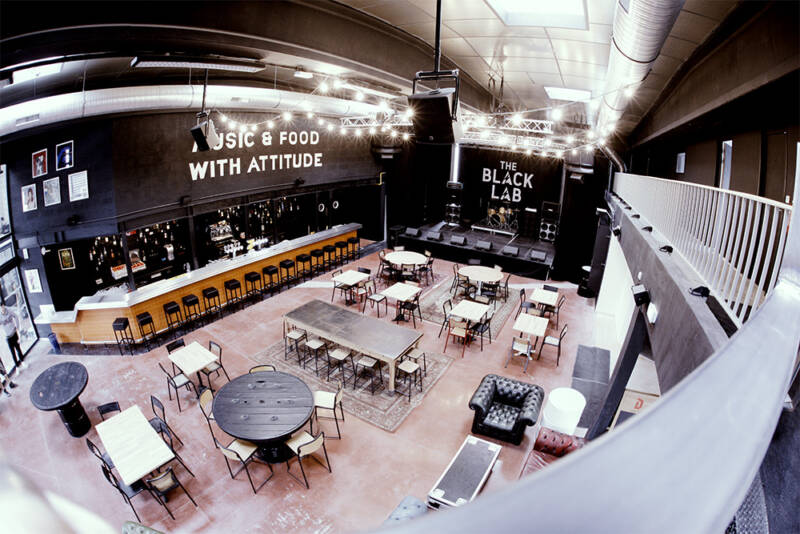 THE BLACK LAB – Music & Food With Attitude