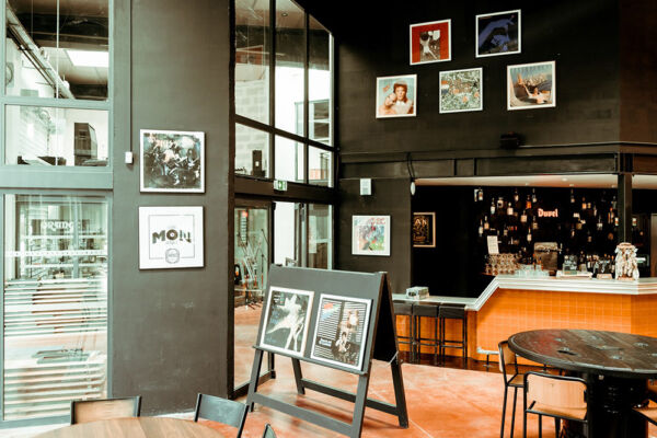 THE BLACK LAB – Music & Food With Attitude